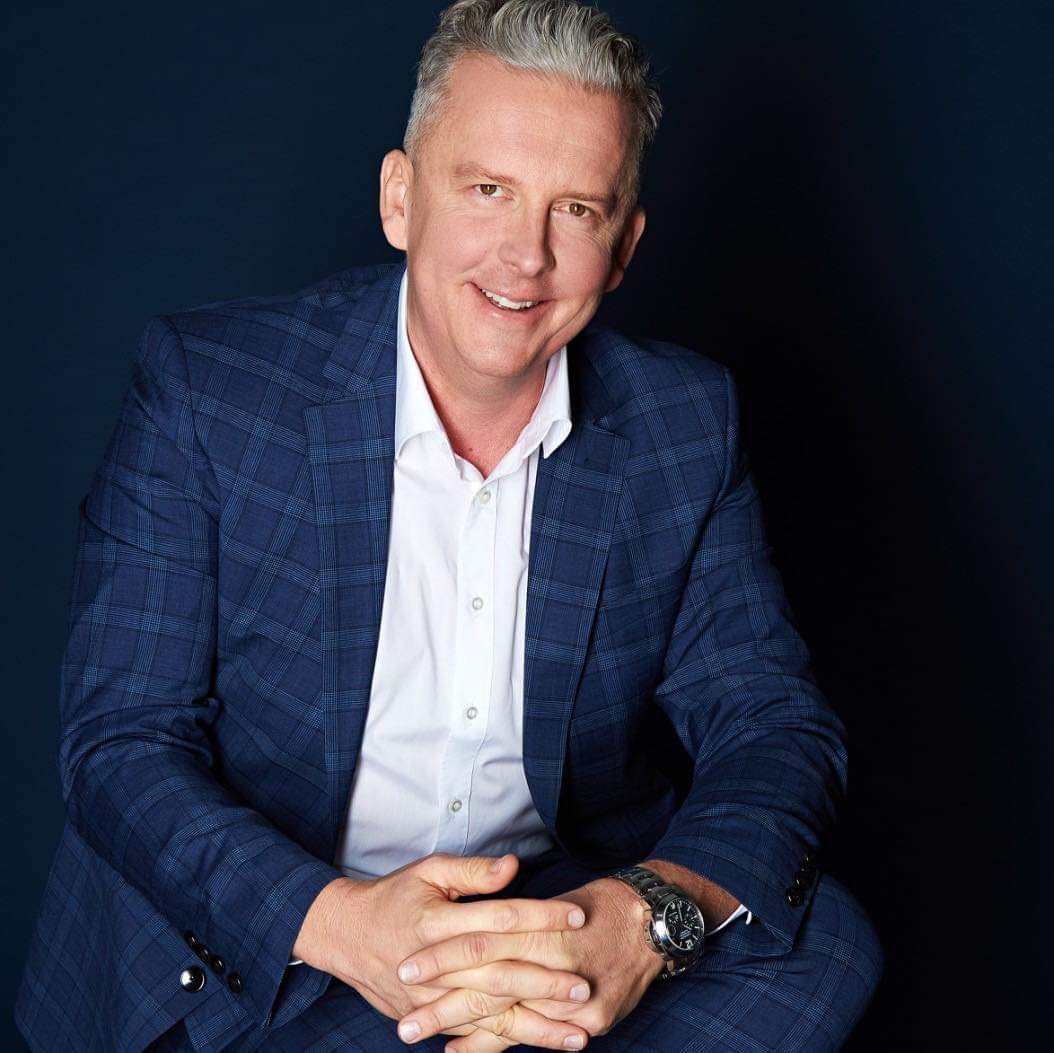 CEO Bár | Lift Projekt